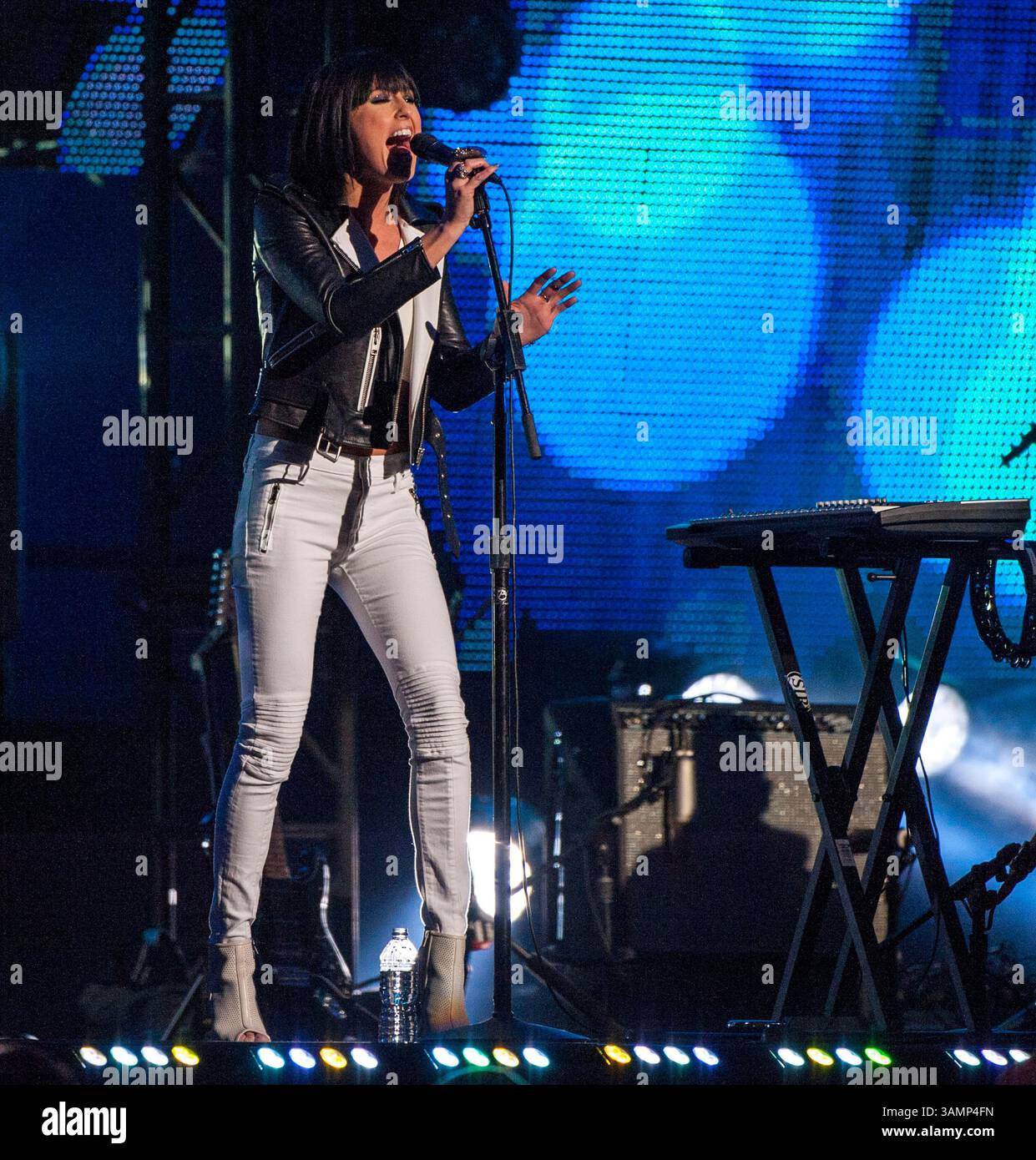 Feb. 18, 2014 - Hollywood, California, USA - SARA BARTHEL on stage with ...