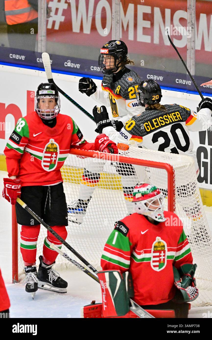 Budweis, Czech Republic. 14th Apr, 2025. L-R Emma Kreisz (HUN), Laura ...