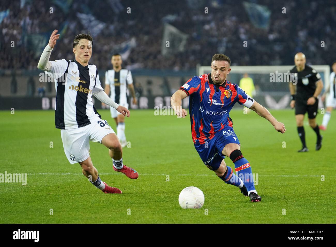 Xherdan Shaqiri (10 FCB) and Cosimo Fiorini (34 FCZ). Super League ...