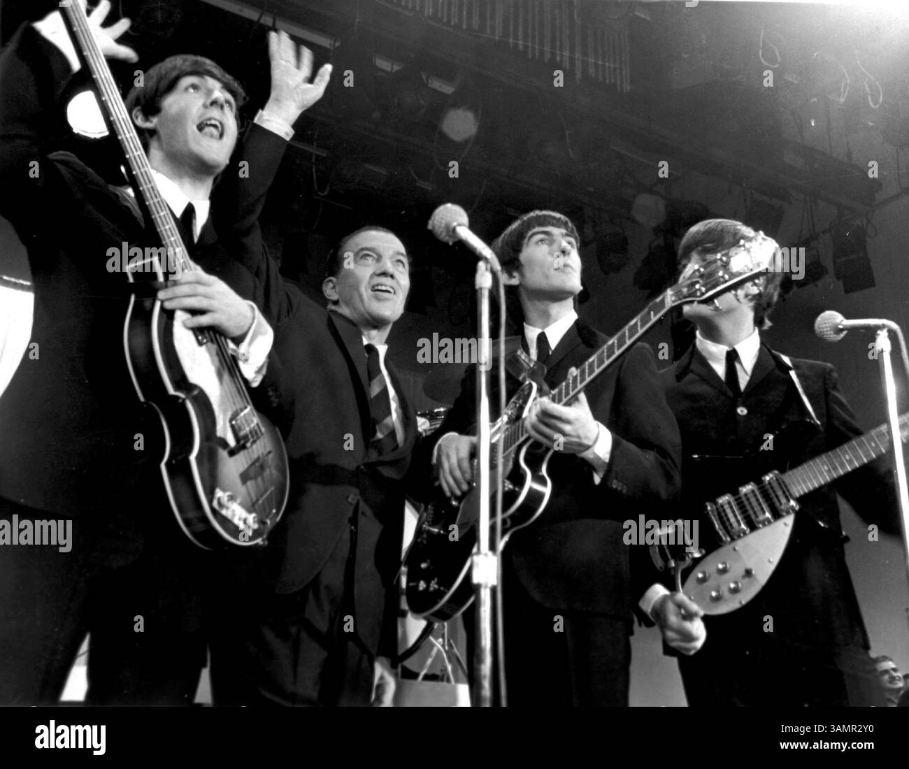 The beatles and ed sullivan show 1964 Black and White Stock Photos ...