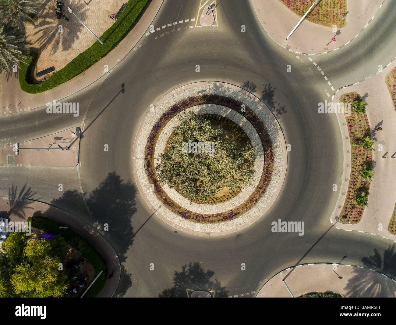 Aerial view of a roundabout in Dubai, United Arab Emirates Stock Photo ...
