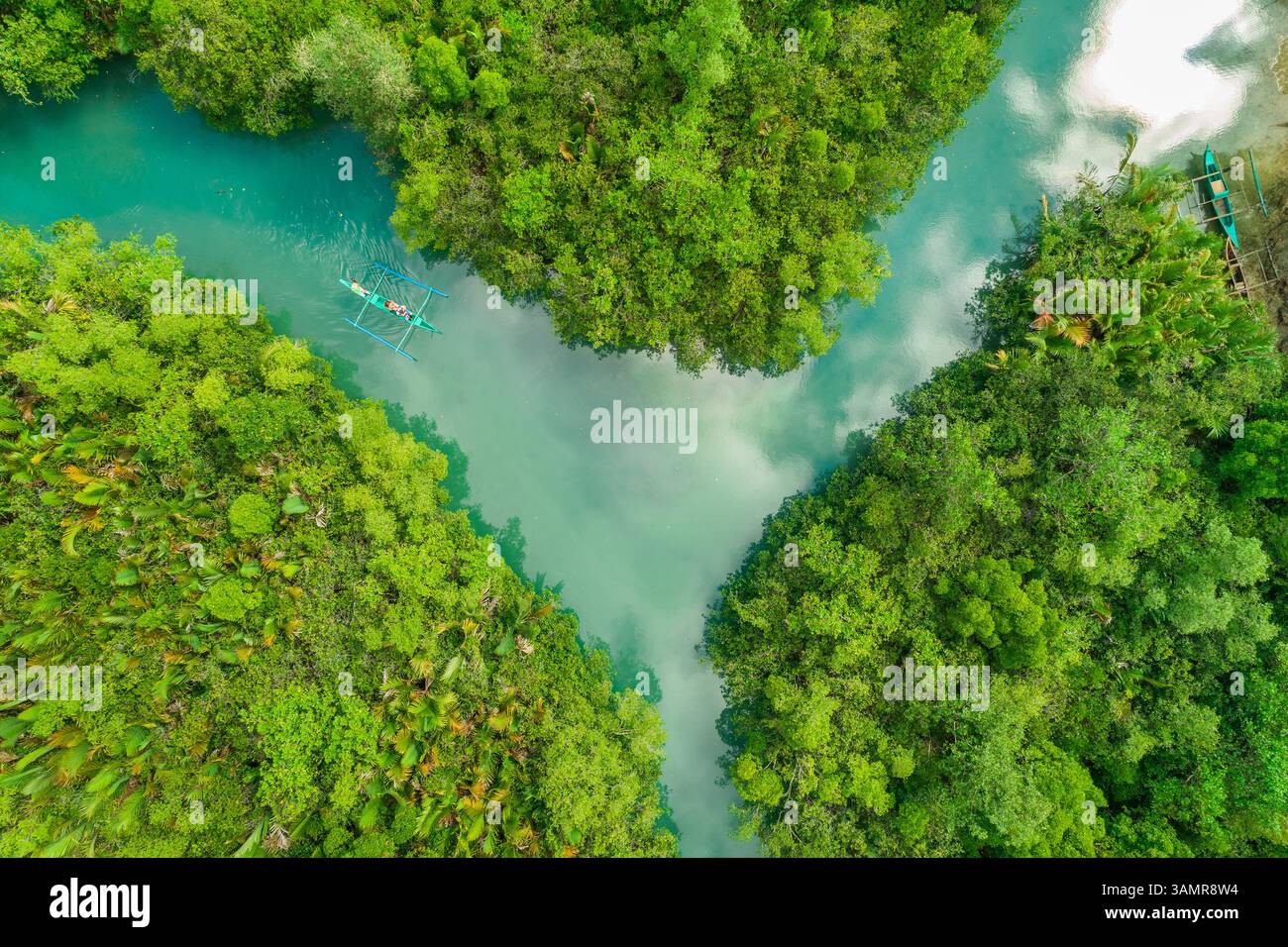 Aerial view of traditional fishing boats in Bojo River, Aloguinsan ...