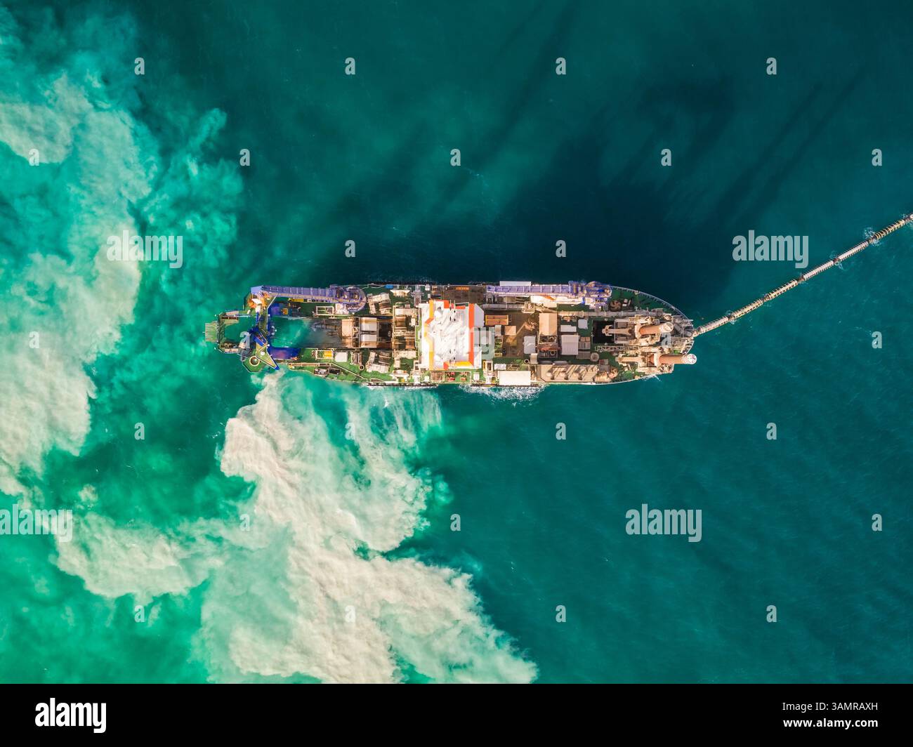 Cargo air emirates hi-res stock photography and images - Alamy