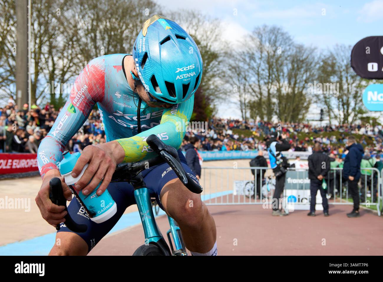 Paris Roubaix 2025 This Picture Cees Bol 1. Mathieu van der Poel ADC (NED) 2. Tadej Pogacar UAD ...