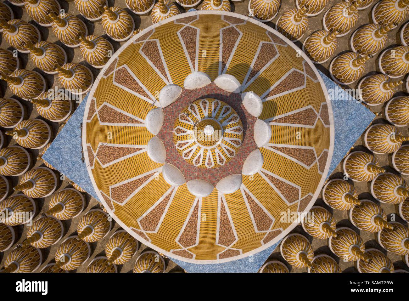 Aerial view of the geometric pattern from Gombuj Masjid islamic mosque ...