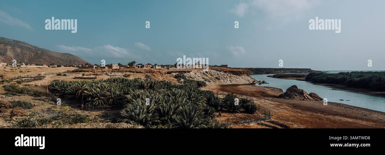 Traditional village coastal oasis hi-res stock photography and images ...