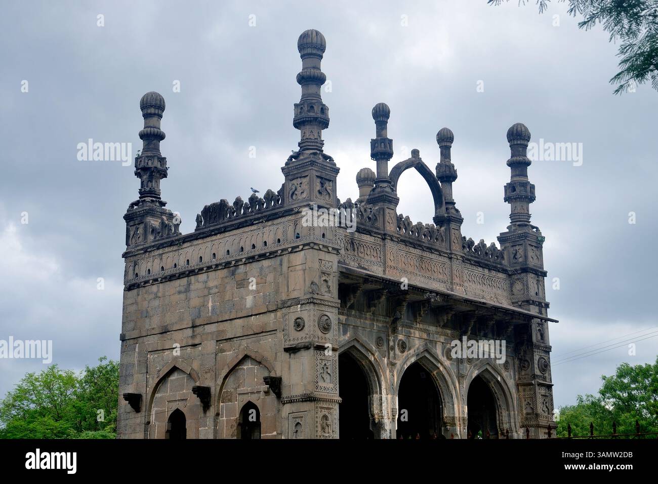 The Damdi Masjid (Damri Masjid), is a former mosque, located in ...