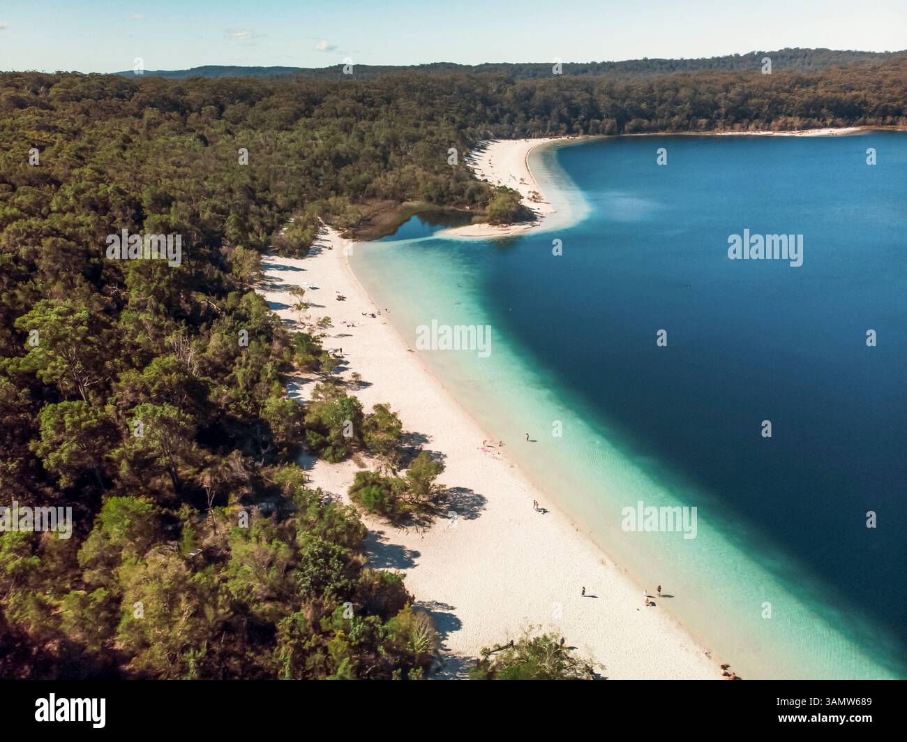 Aerial view of people sunbathing at Lake McKenzie on Fraser Island ...
