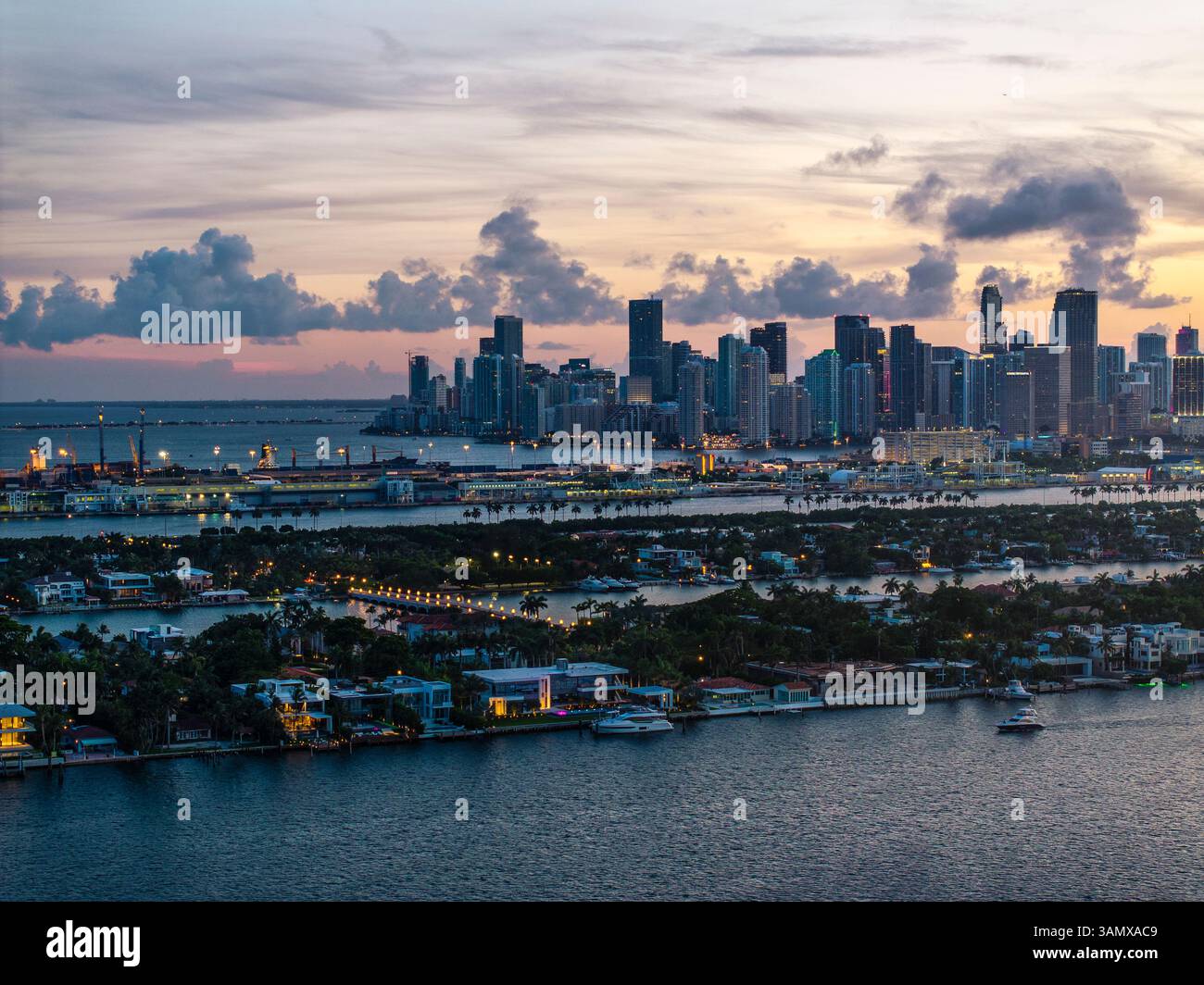 Aerial view of beautiful skyline and modern architecture over Biscayne ...