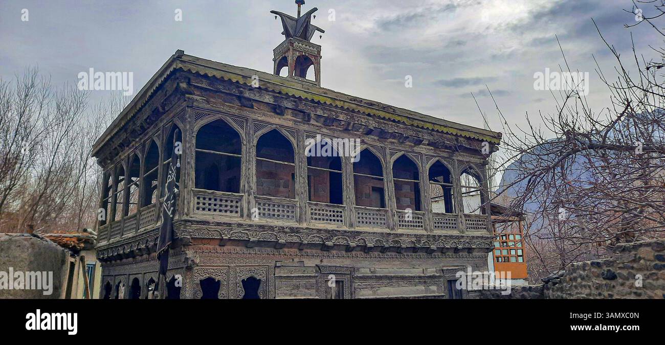Khilingrong Mosque: A 17th-century marvel blending Buddhist & Tibetan ...