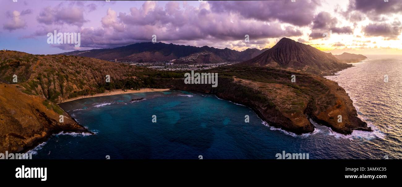 Aerial view of Hanauma Bay, Oahu, Honolulu, Hawaii Stock Photo - Alamy