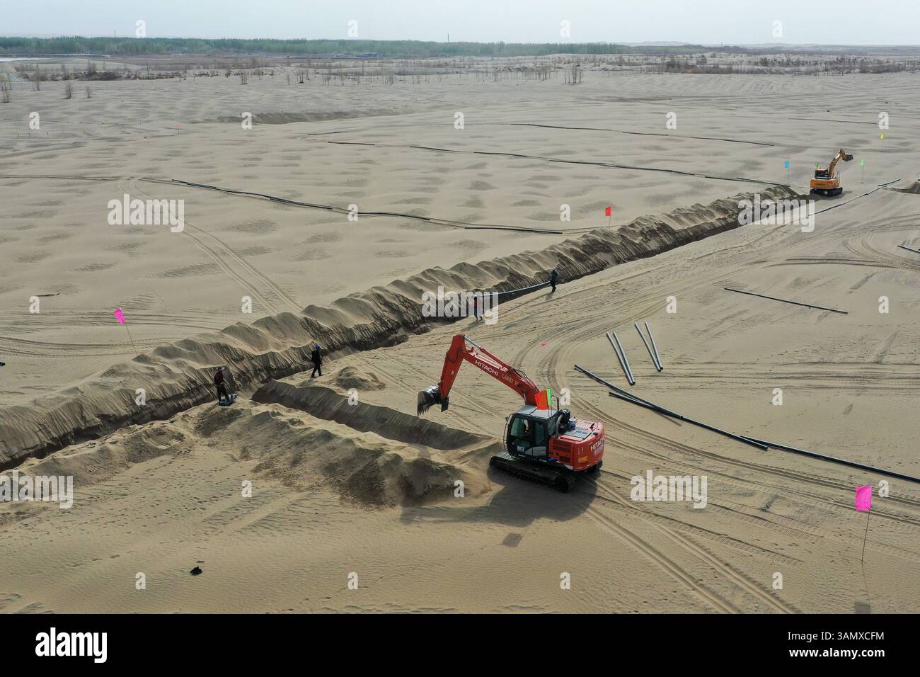 (250414) -- URUMQI, April 14, 2025 (Xinhua) -- An aerial drone photo ...