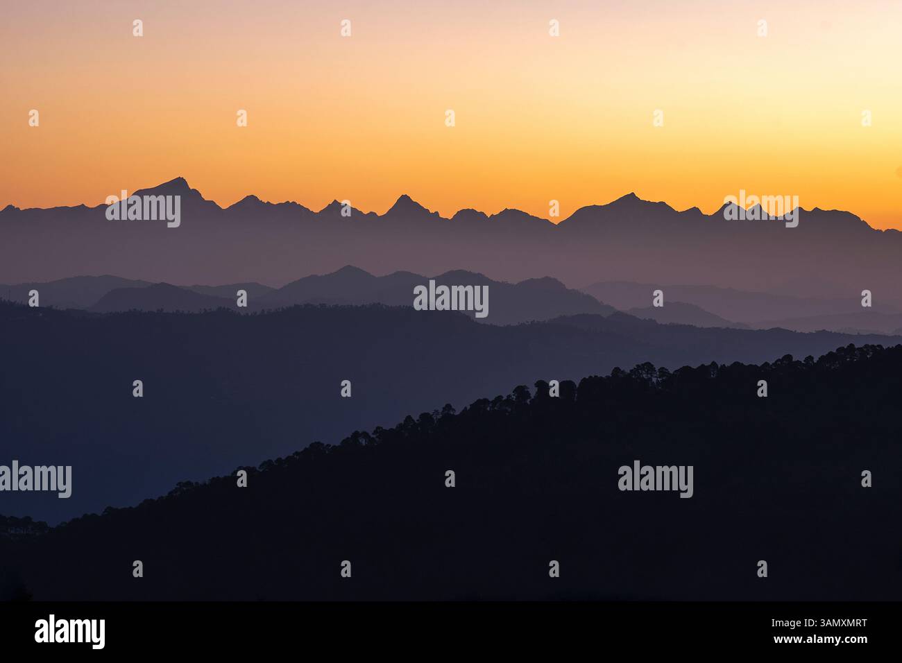 Aerial view of majestic Garwal Himalayas at dawn, Mukteshwar ...