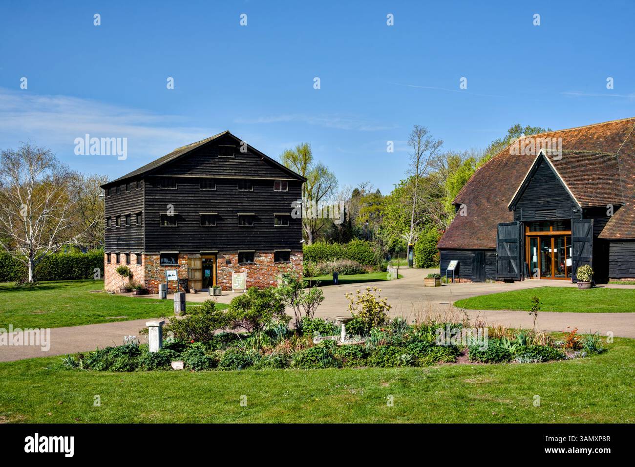 Headstone Manor House & Harrow Museum, Harrow, Borough of Harrow ...
