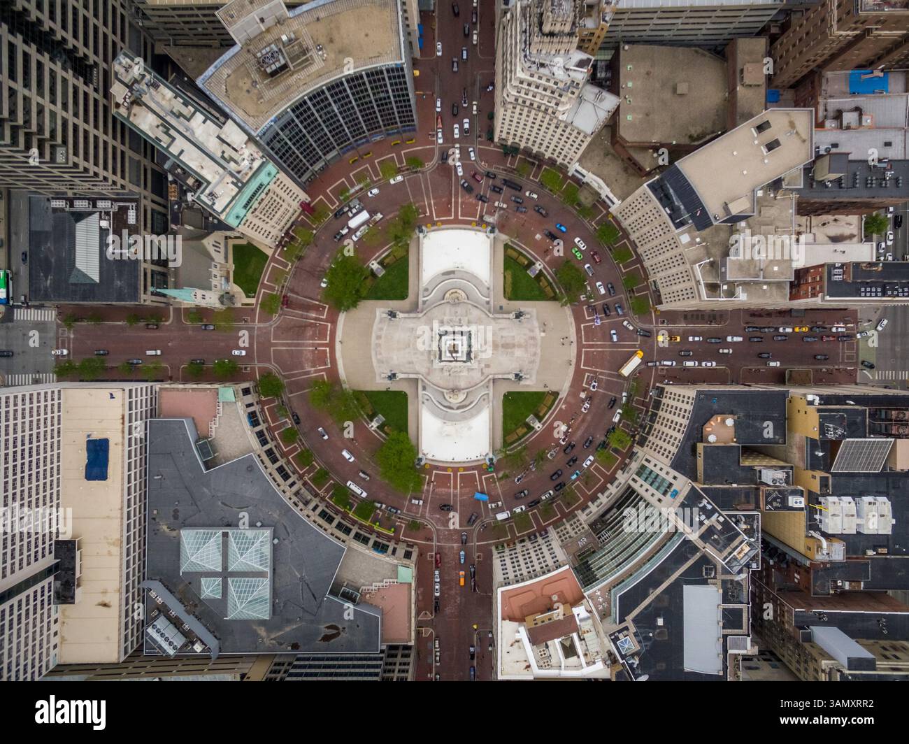 Aerial view of multilane roundabout downtown Indianapolis, USA Stock ...
