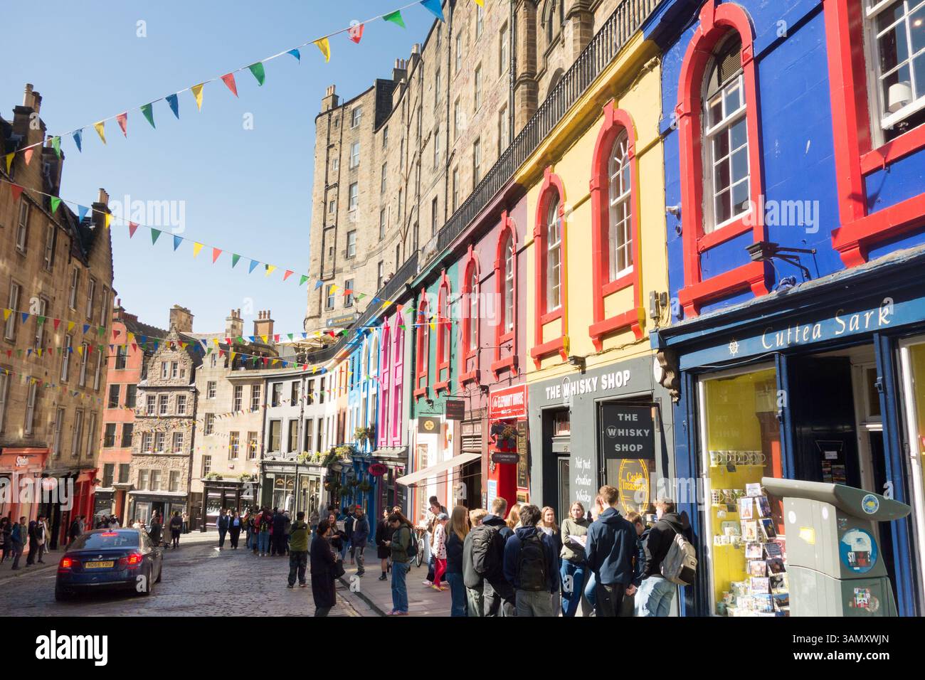Street scene in the Grassmarket Edinburgh Scotland Stock Photo - Alamy