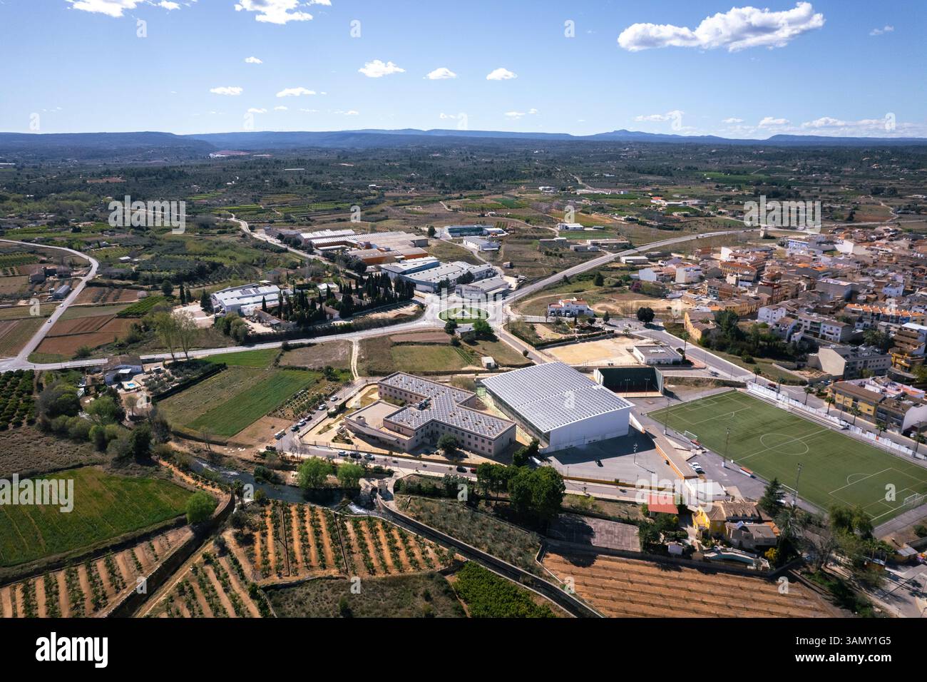 Aerial view roundabout anna hi-res stock photography and images - Alamy