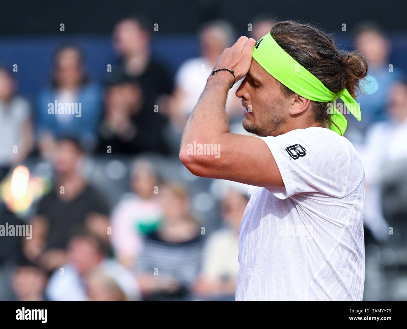 Munich, Germany. 14th Apr, 2025. Tennis, ATP Tour - Munich, Singles, Men, 1st round. Zverev ...