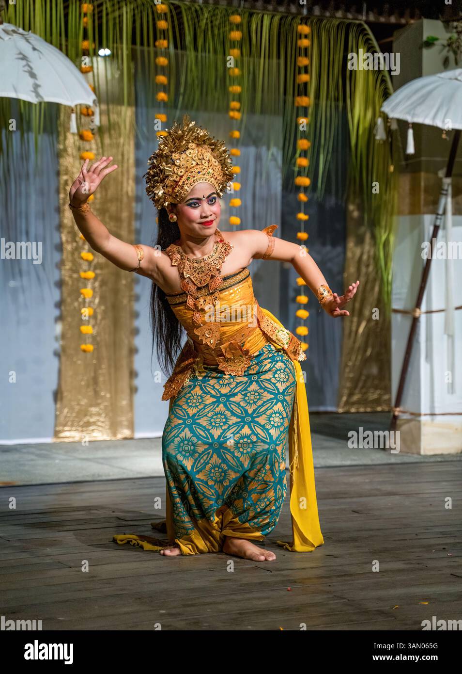 Bali, Indonesia - November 11, 2023: Traditional Balinese dancer ...