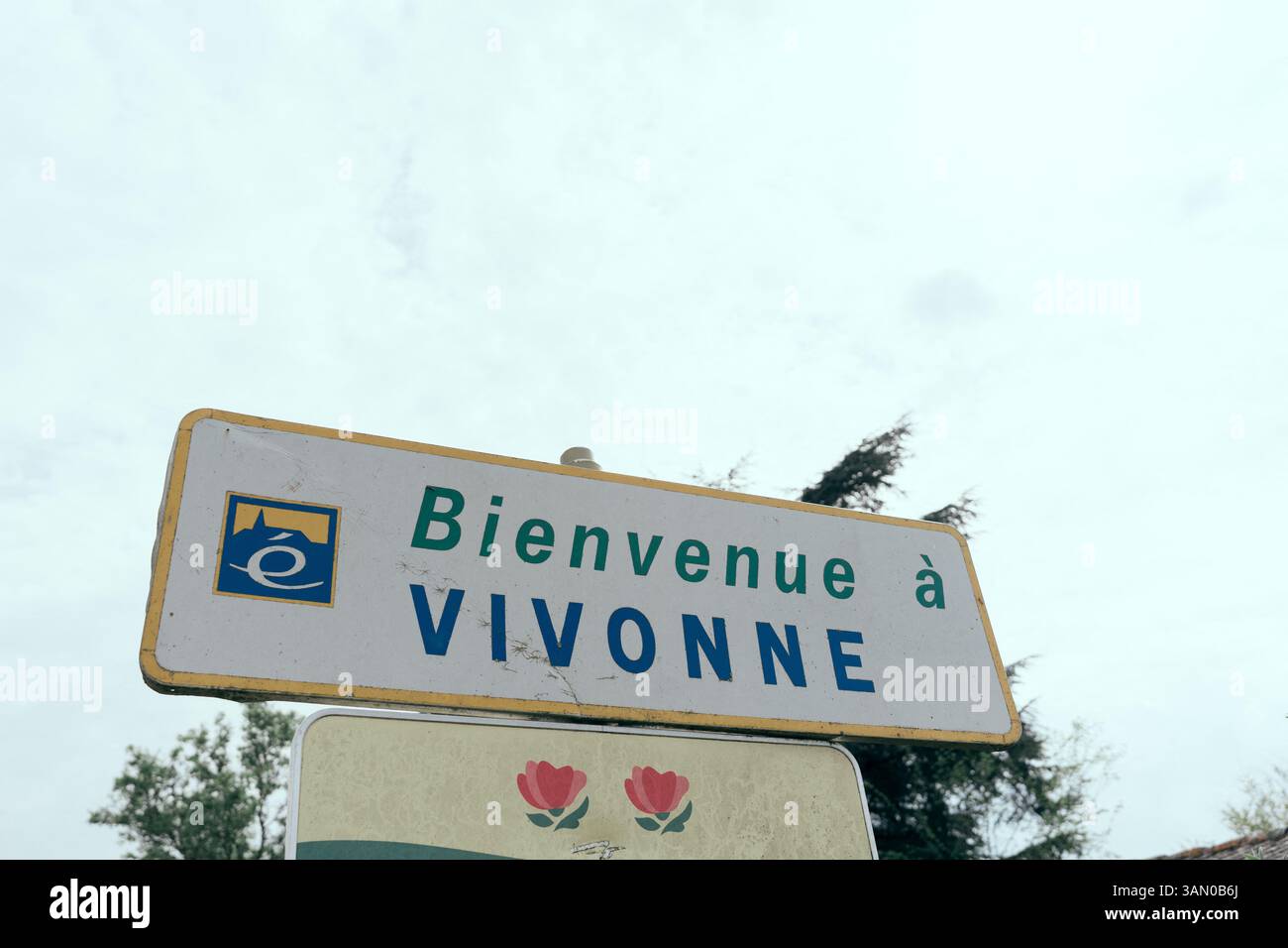 Vivonne, France. 14th Apr, 2025. This photograph shows a sign at the ...