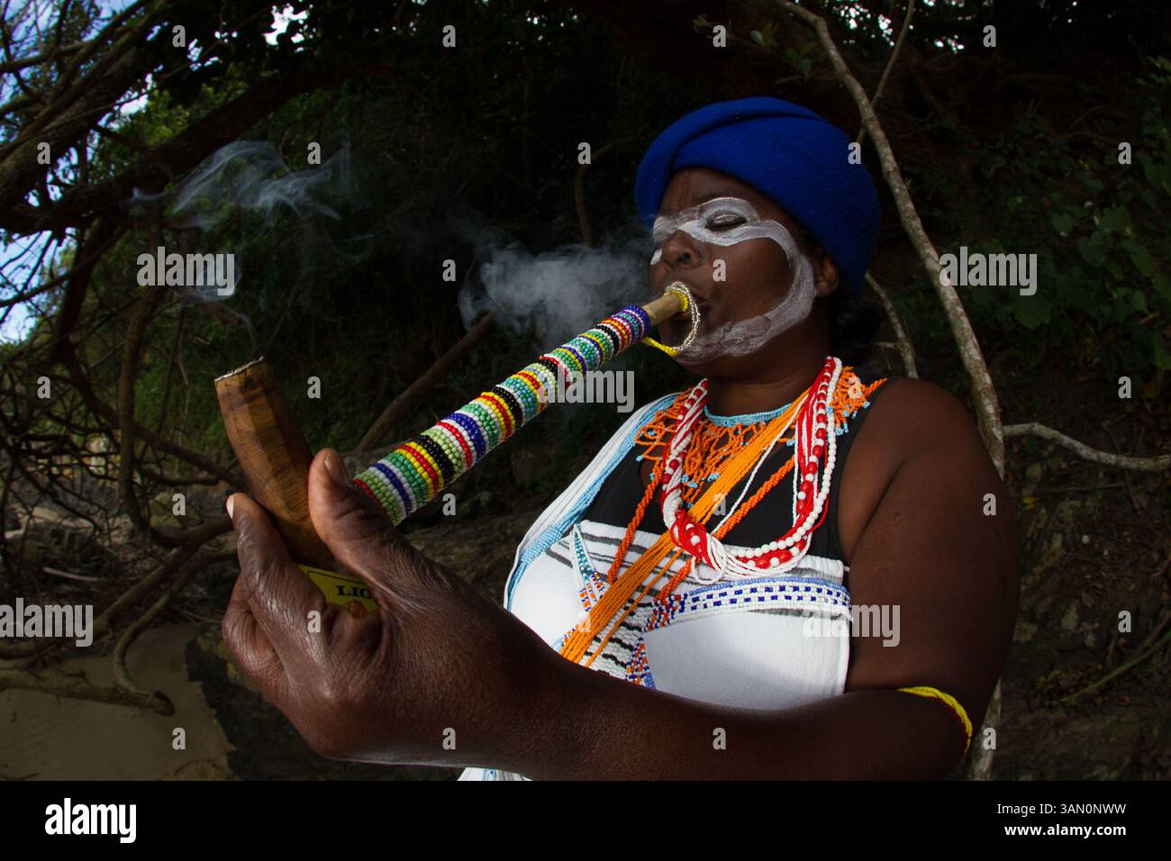 Xhosa culture hi-res stock photography and images - Alamy