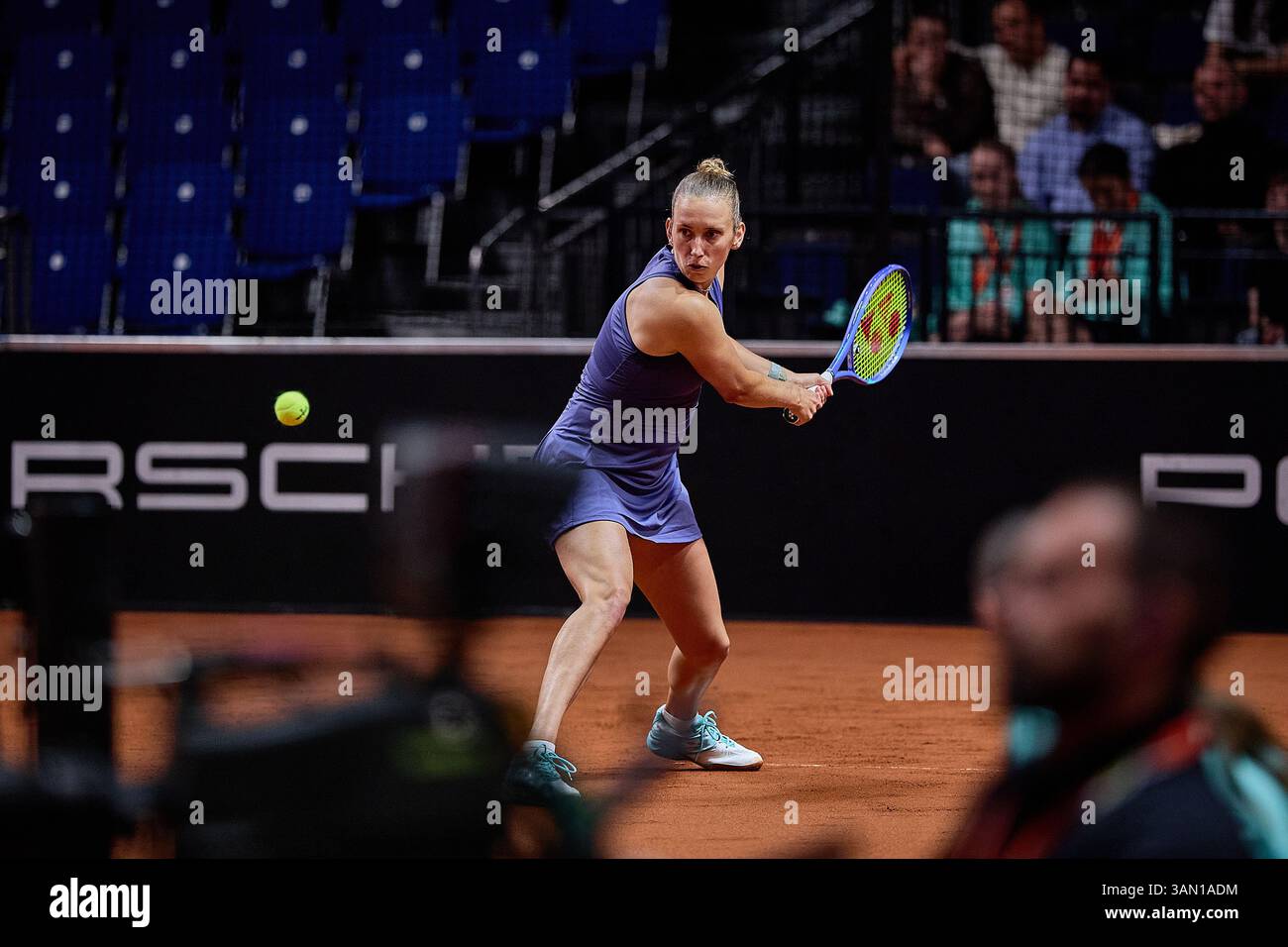 Stuttgart, Baden-Wuerttemberg, Germany. 14th Apr, 2025. Elise Mertens ...