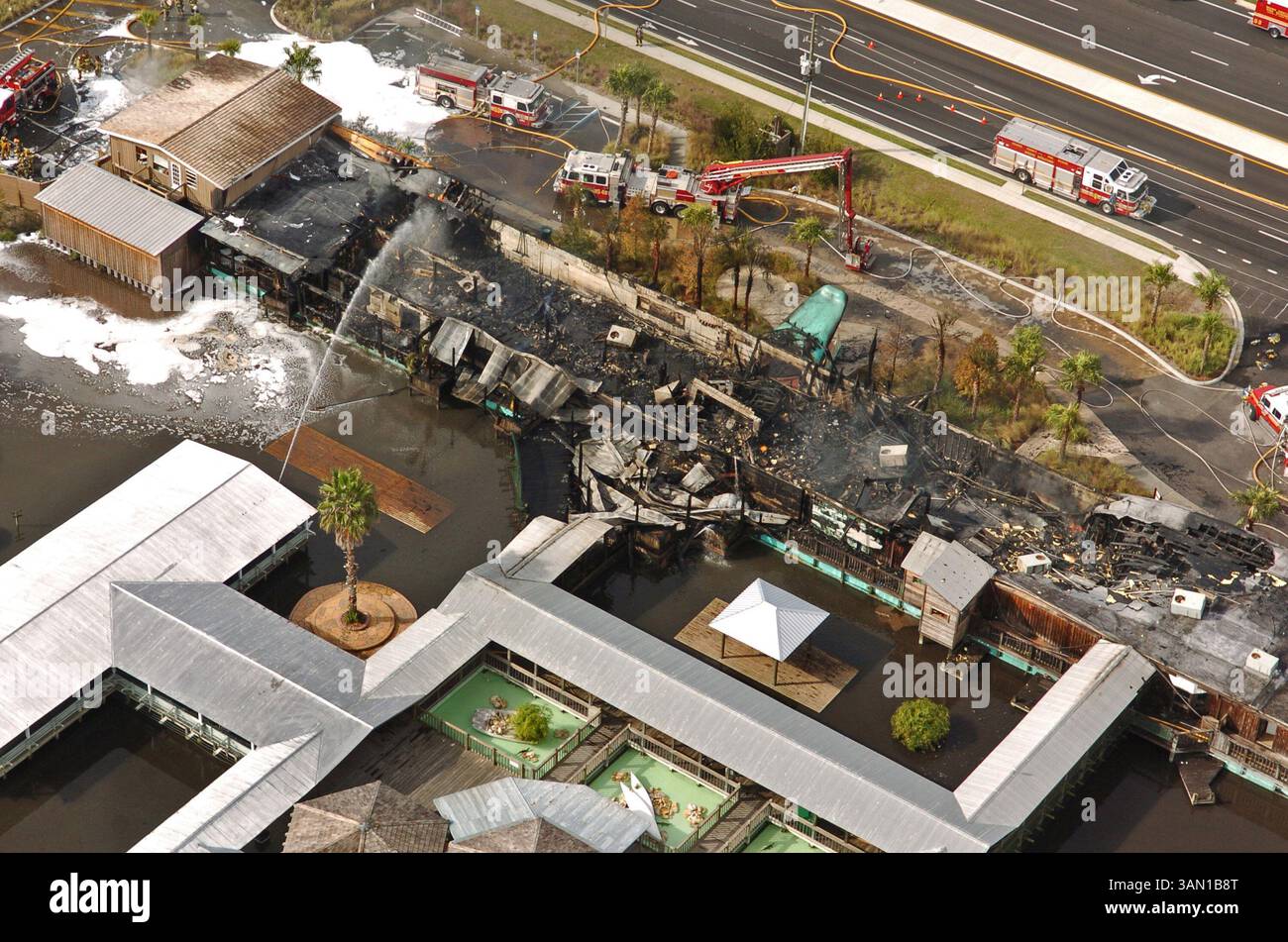 Nov. 6, 2006 - U.S. - The Orange County Fire Rescue fight a fire at the ...