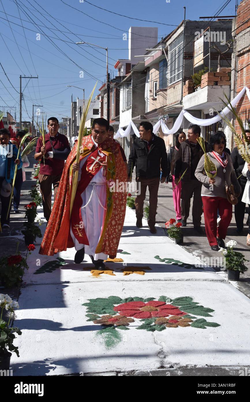 Palm Sunday procession in Huejotzingo, Puebla , Mexico Stock Photo - Alamy