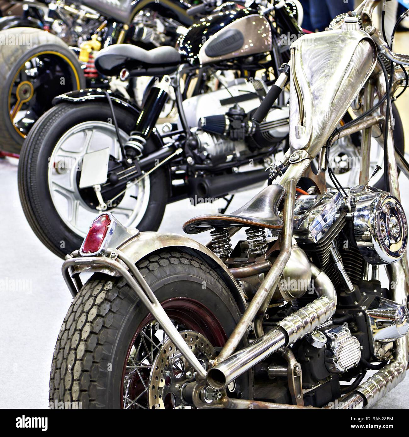 Custom motorcycles on display shop Stock Photo - Alamy