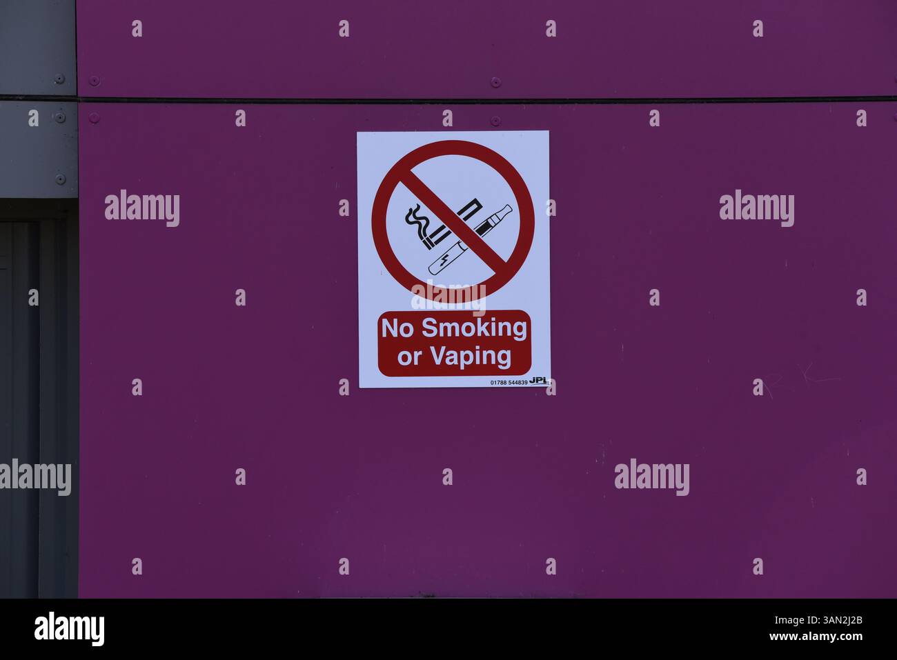 Vaping rules hi-res stock photography and images - Alamy