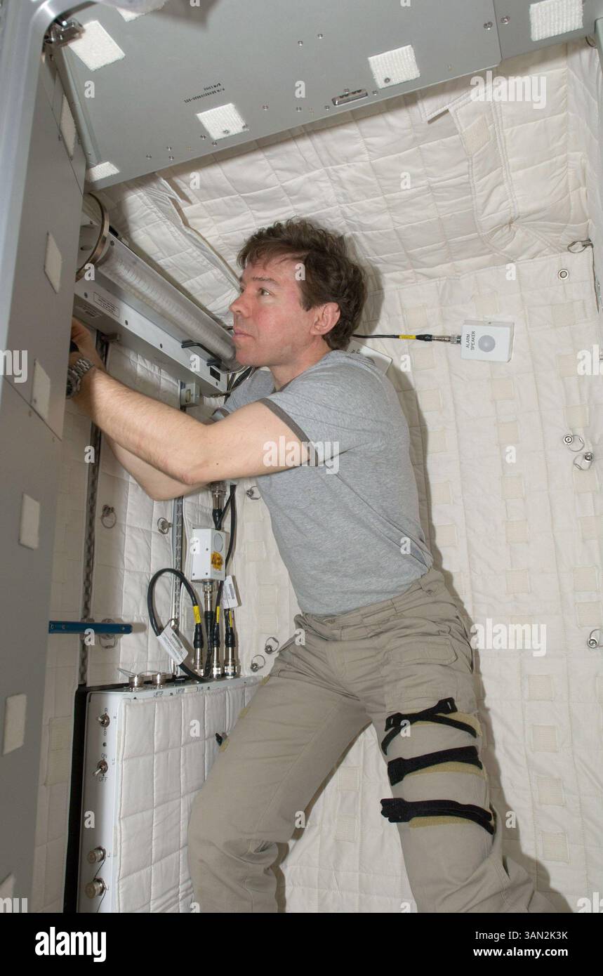 Sep 04, 2009 - International Space Station, Space - A handout image ...