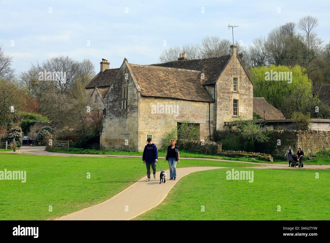 Barton Farm 14th century farmhouse building, Bradford on Avon. Taken ...