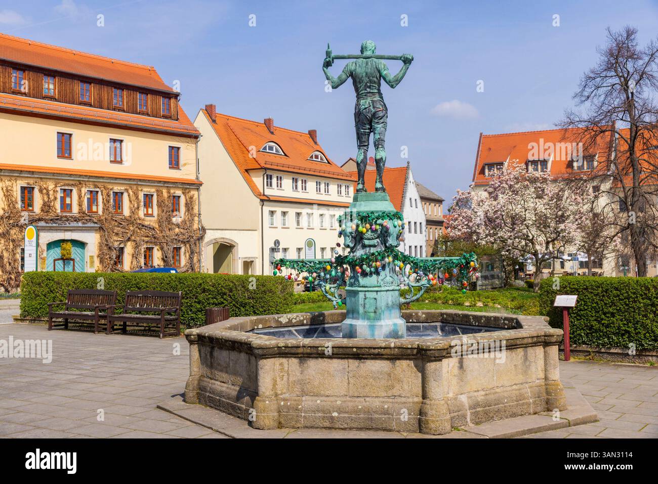 Dohna im Frühling Fleischerbrunnen von Alexander Höfer, 1912 Dohna ...