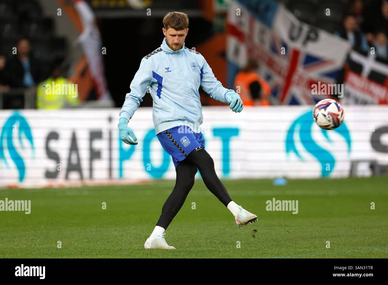 Coventry City goalkeeper Bradley Collins warming up prior to kick-off ...