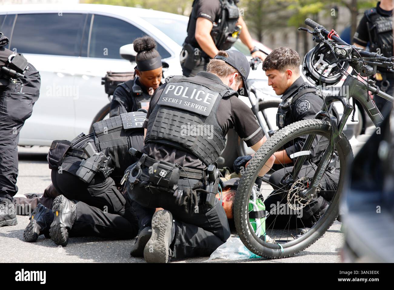 Washington, District Of Columbia, USA. 14th Apr, 2025. Uniformed US ...