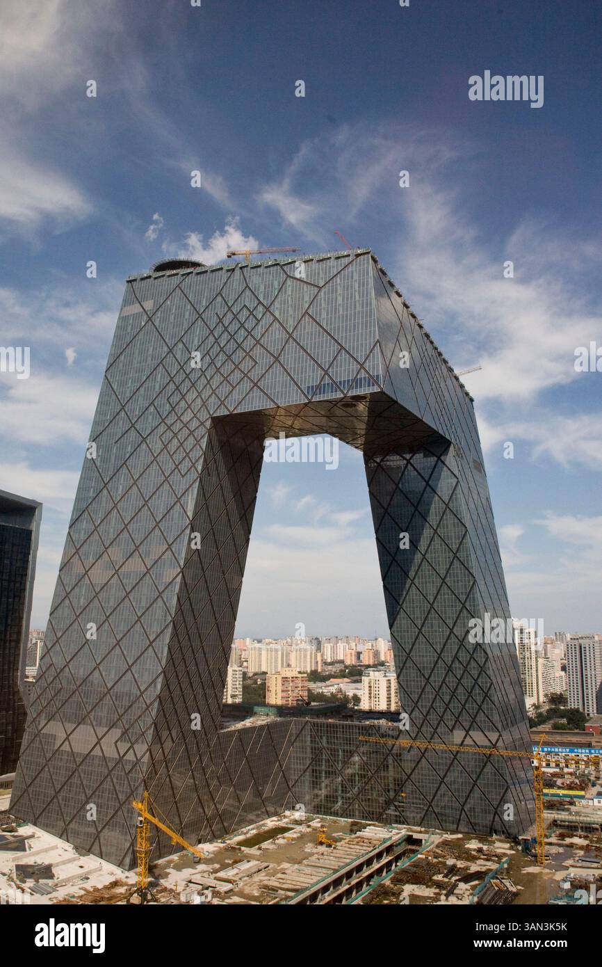 Oct 31, 2008 - Beijing, China - Workers finish the facade of CCTV's ...
