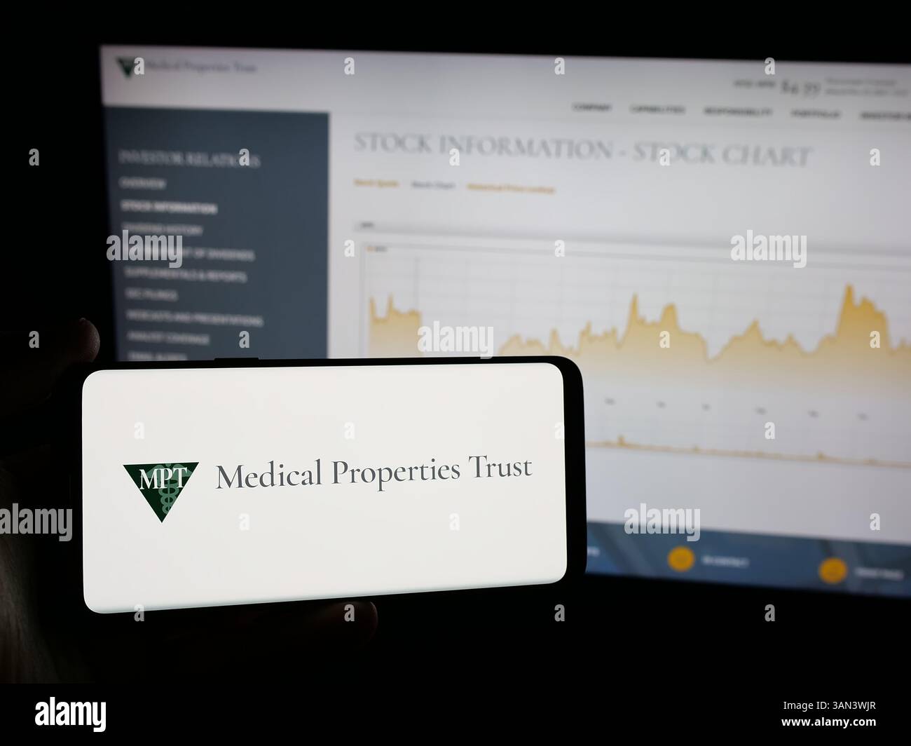 Mpw business logo hi-res stock photography and images - Alamy