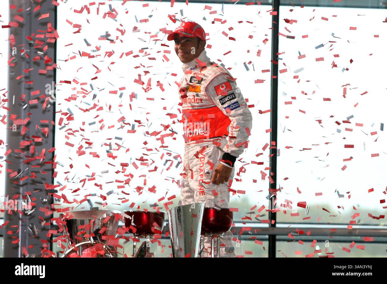 2008 f1 world champion lewis hi-res stock photography and images - Alamy
