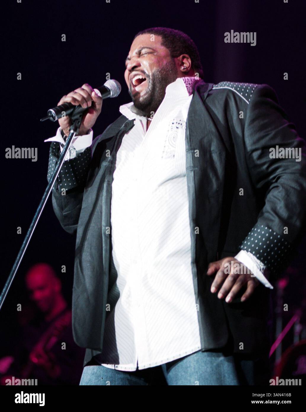 May 20, 2005; Raleigh, North Carolina, USA; Singer GERALD LEVERT ...