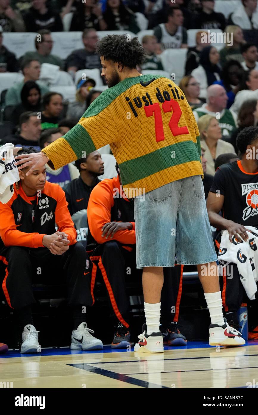 Detroit Pistons' Cade Cunningham looks on from the bench during the ...