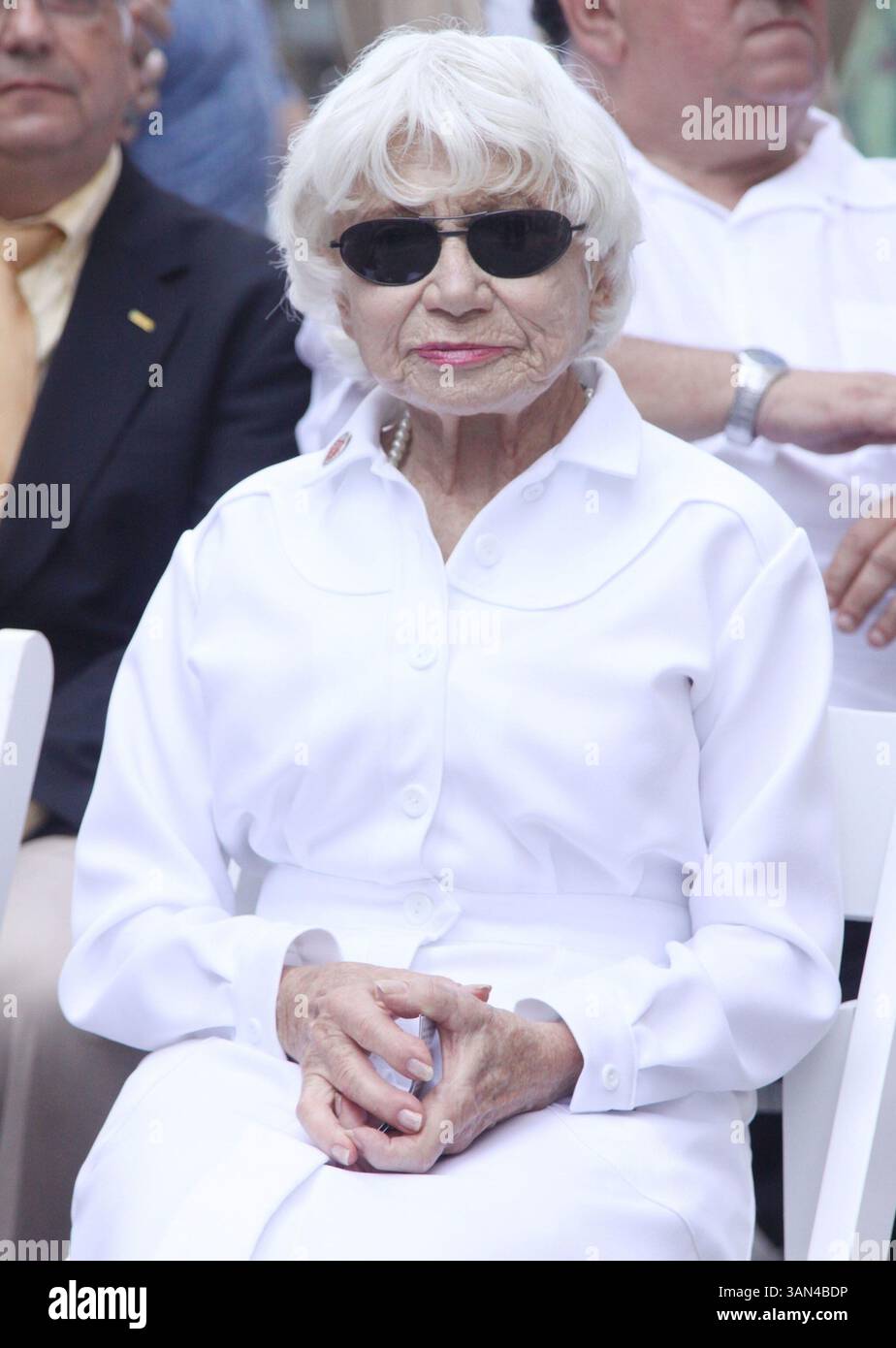 Aug 14, 2009 - New York, New York, USA - EDITH SHAIN, the nurse in the ...