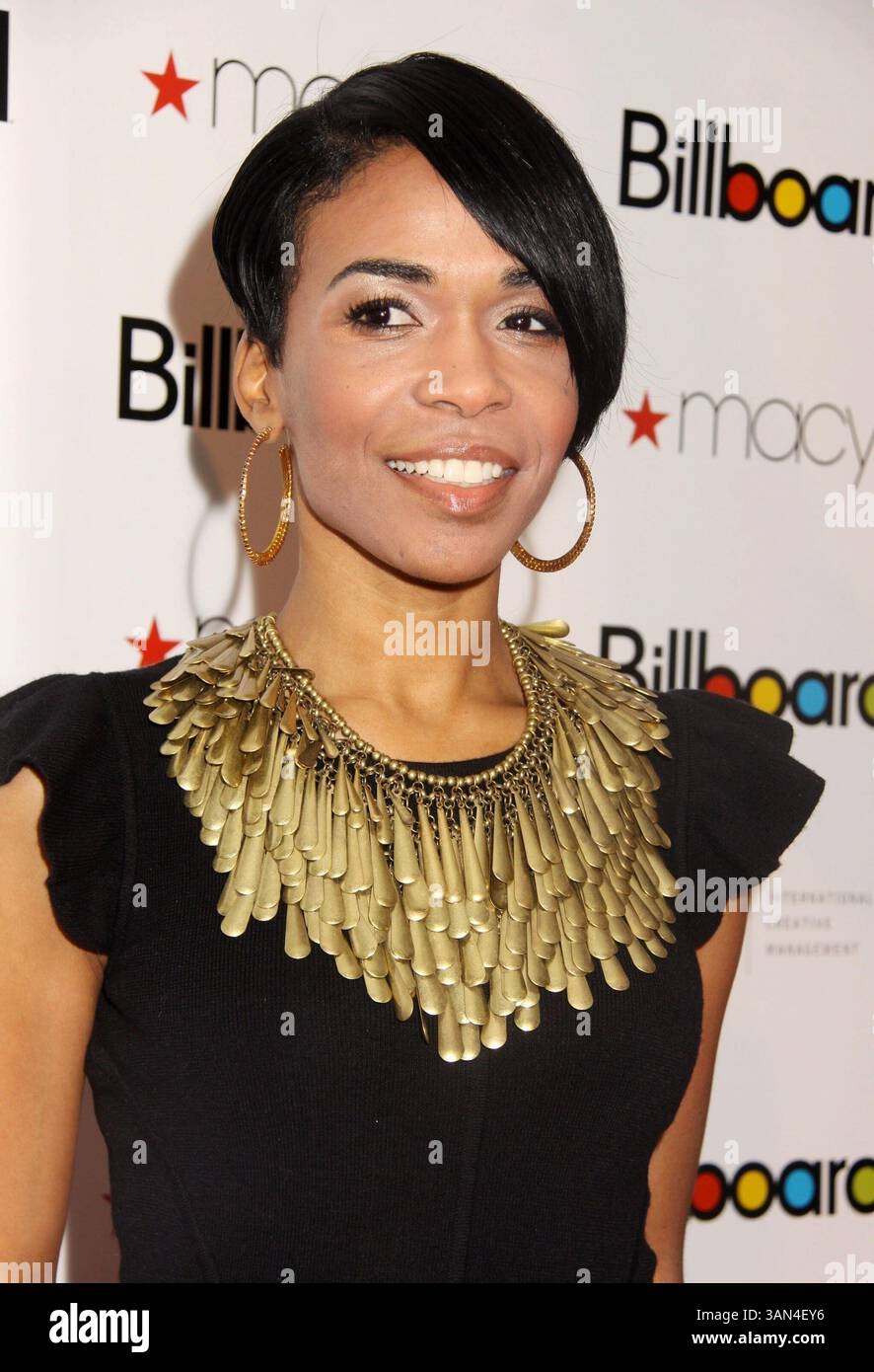 Oct 02, 2009 - New York, New York, USA - Singer MICHELLE WILLIAMS ...