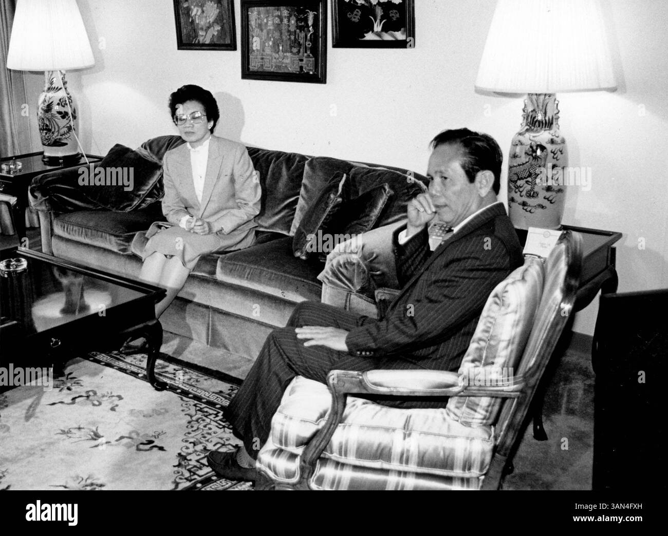 CORAZON AQUINO during her first United States press conference.Photo by ...