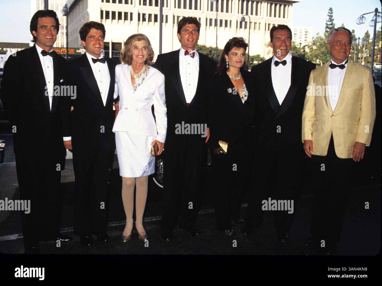 ARNOLD SCHWARZENEGGER.EUNICE SHRIVER, SARGENT SHRIVER AND MARIA SHRIVER ...