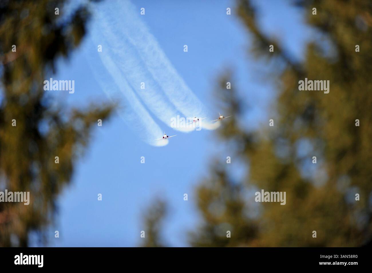 The swiss airforce acrobatic te hi-res stock photography and images - Alamy