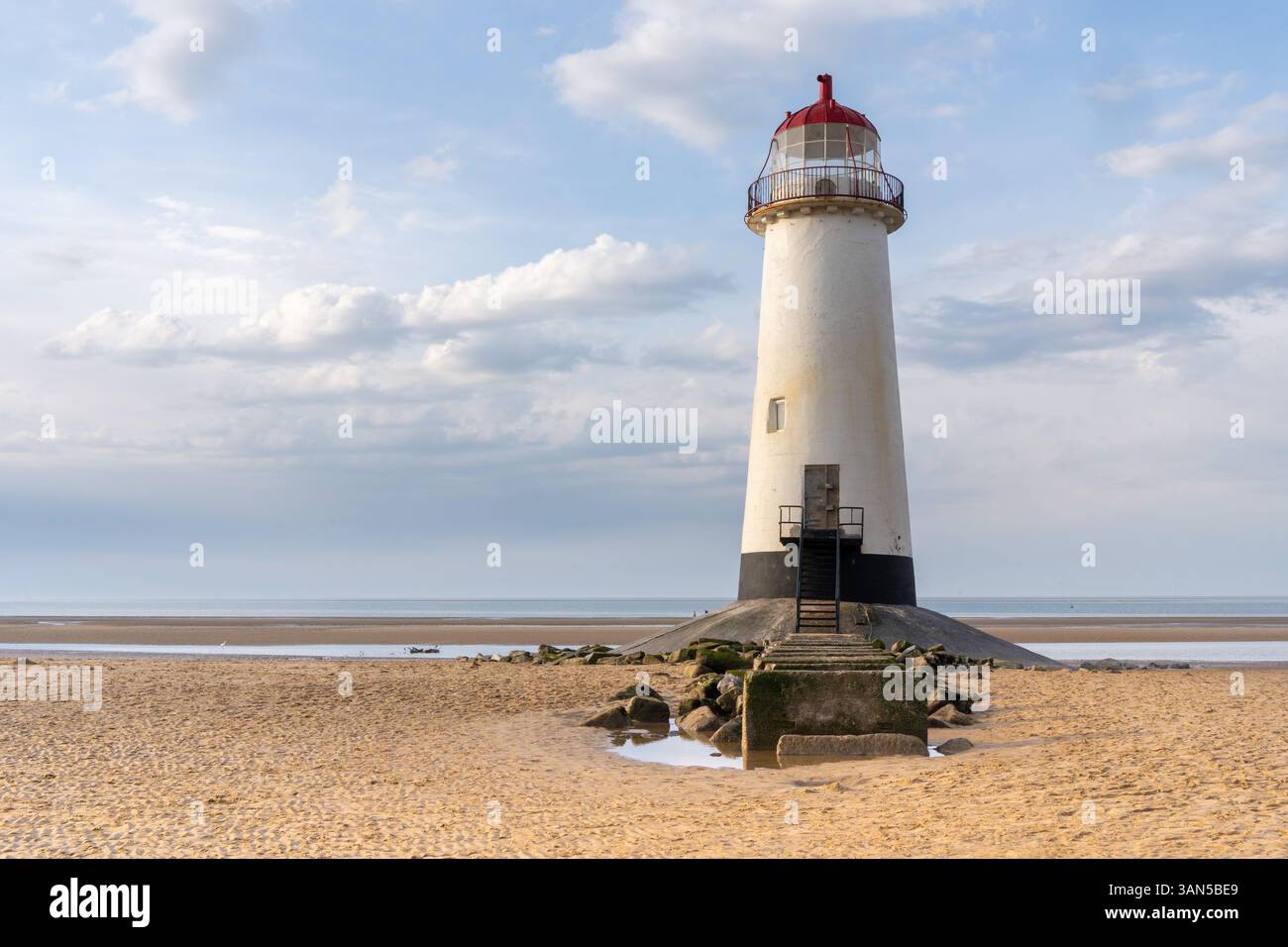 Point Ayr lighthouse on Talacre Beach in North Wales Stock Photo - Alamy