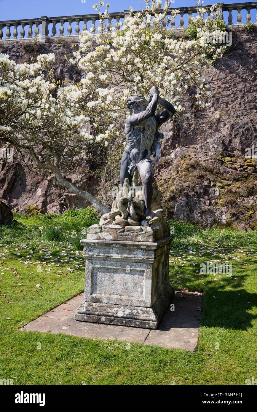 Statue of Hercules slaying multi headed hydra at the Top Terrace at ...