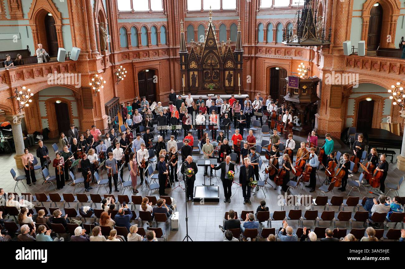 Konzert Ascending Bird 13.04.2025, Chemnitz, Markuskirche, Konzert Die Clara-Schumann-Players ...