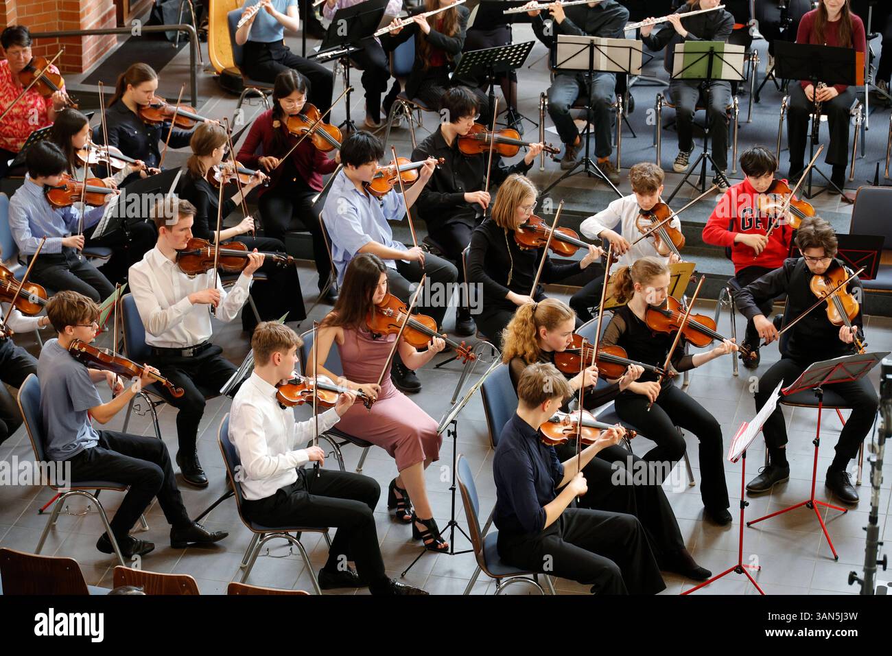 Konzert Ascending Bird 13.04.2025, Chemnitz, Markuskirche, Konzert Die Clara-Schumann-Players ...