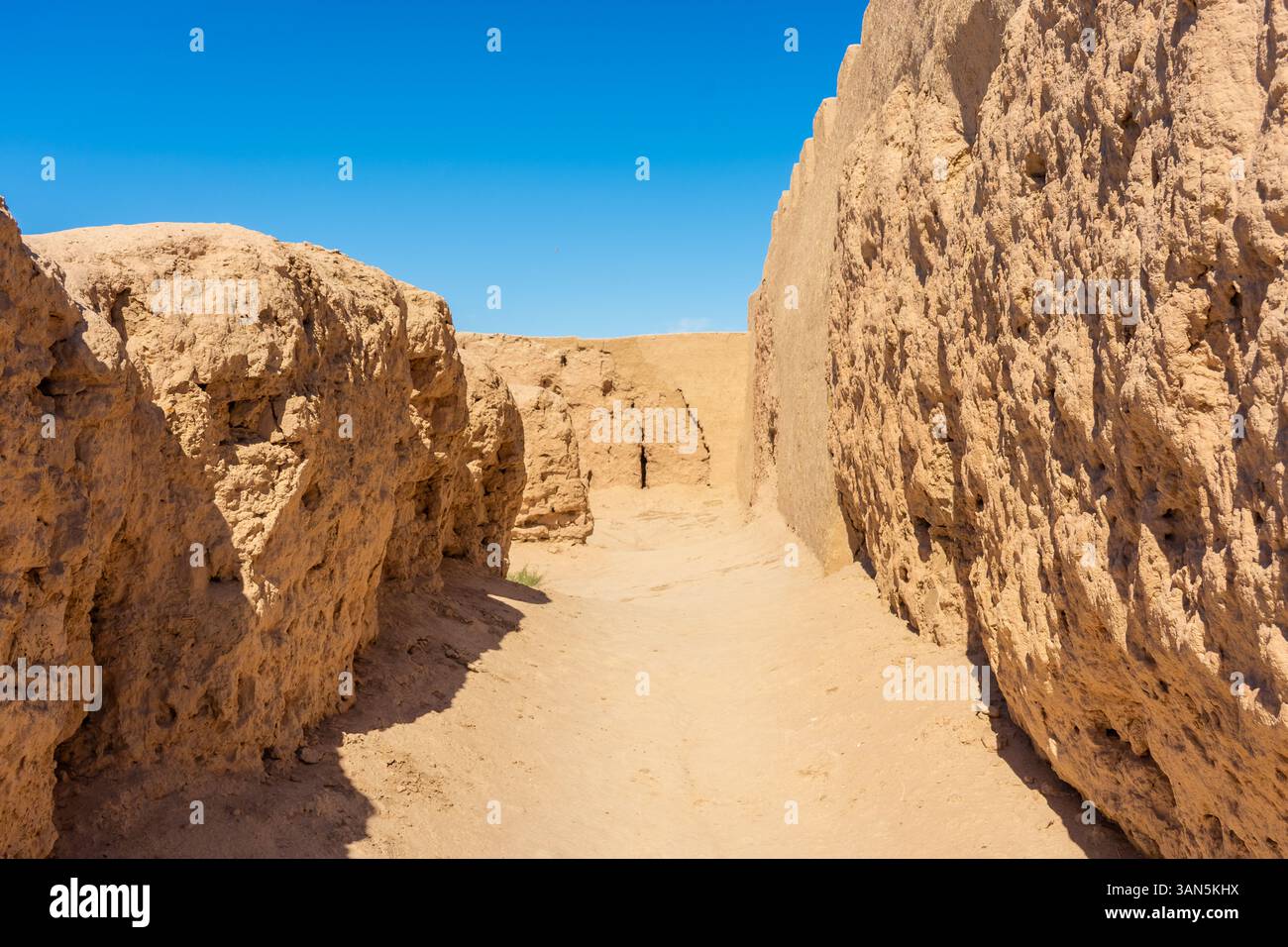 Ancient fortress of Kyzil Qala, Khorezm region, Uzbekistan Stock Photo ...